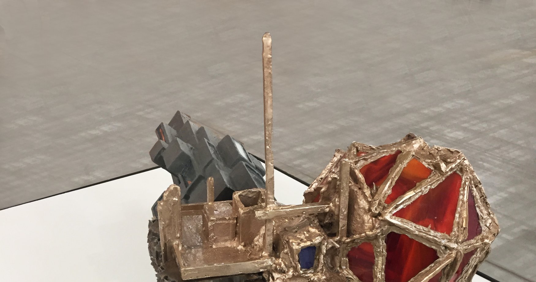 Capital | sculpture | Rob Voerman